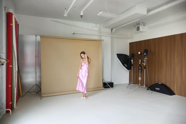 Icon Studio Space | Photo Studio Rooms To Rent | Toronto & GTA